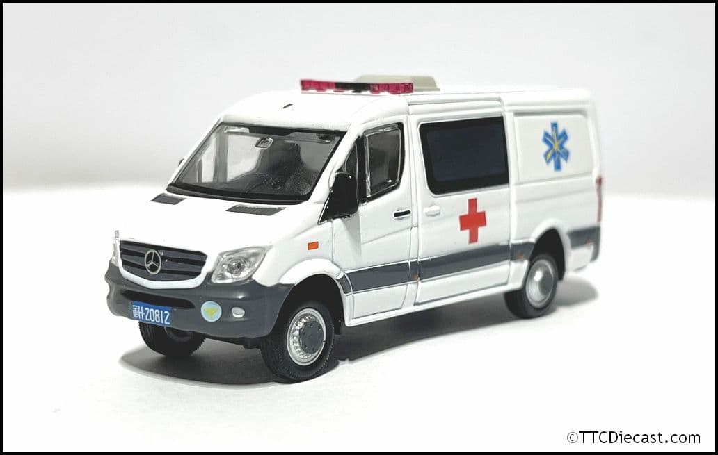 Tiny ATCTW64047 Mercedes Benz Sprinter 4x4 Taiwan Military Ambulance 1 ...